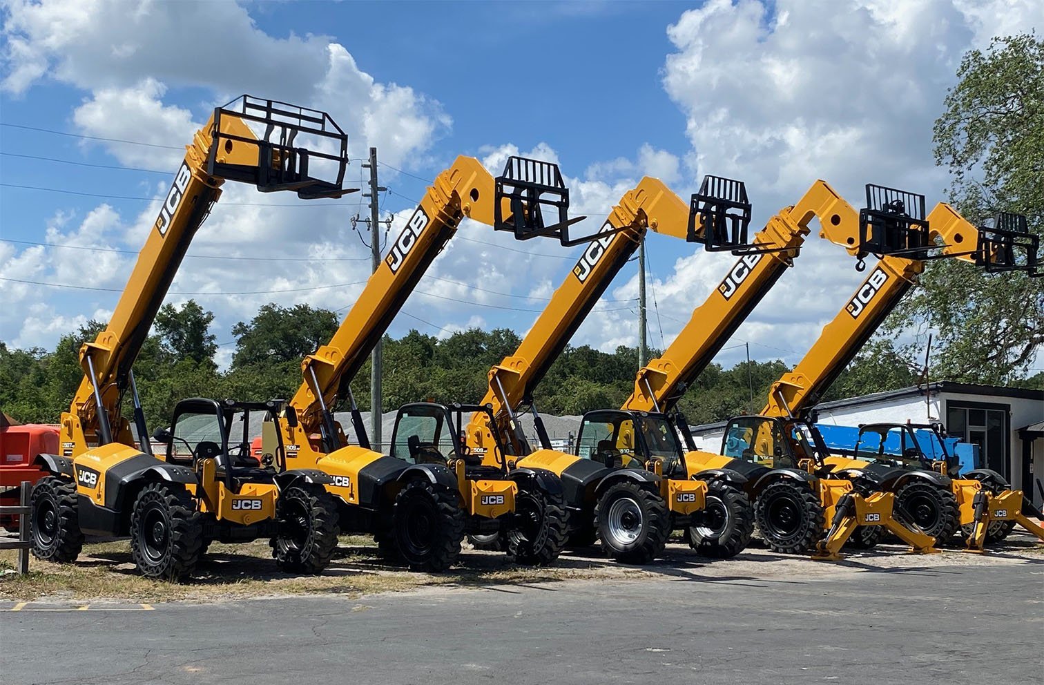 Boomequipment | Kissimmee, FL | Boom Lifts & Equipment